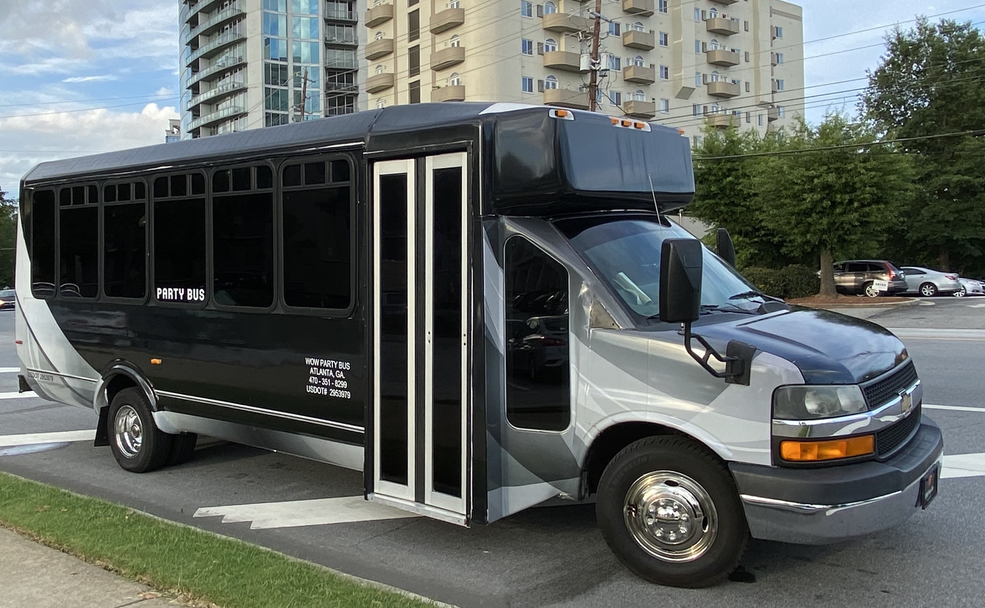 South Beach Party Bus | WOW Party Bus Atlanta, GA